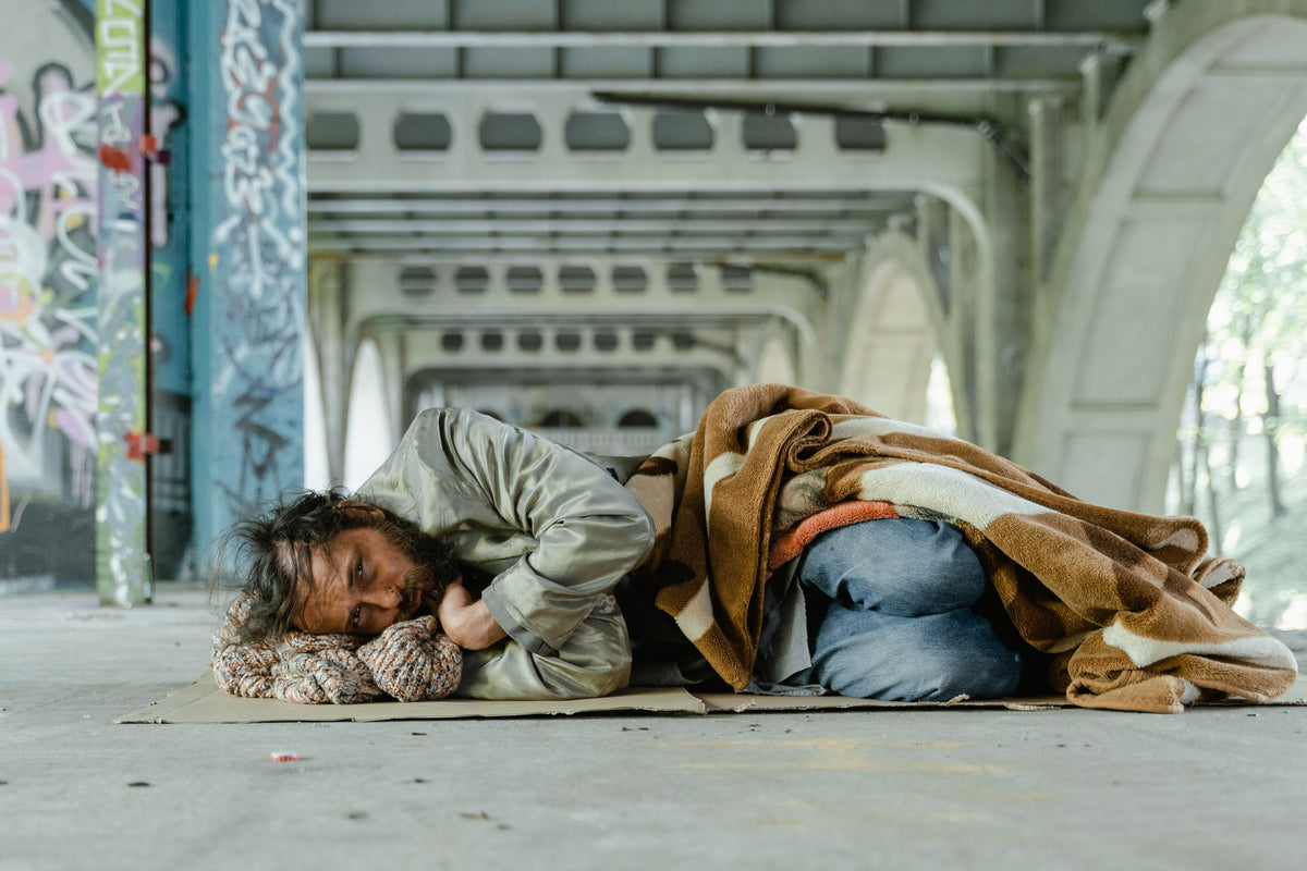 A Brief Discussion About Homelessness – Art From the Streets